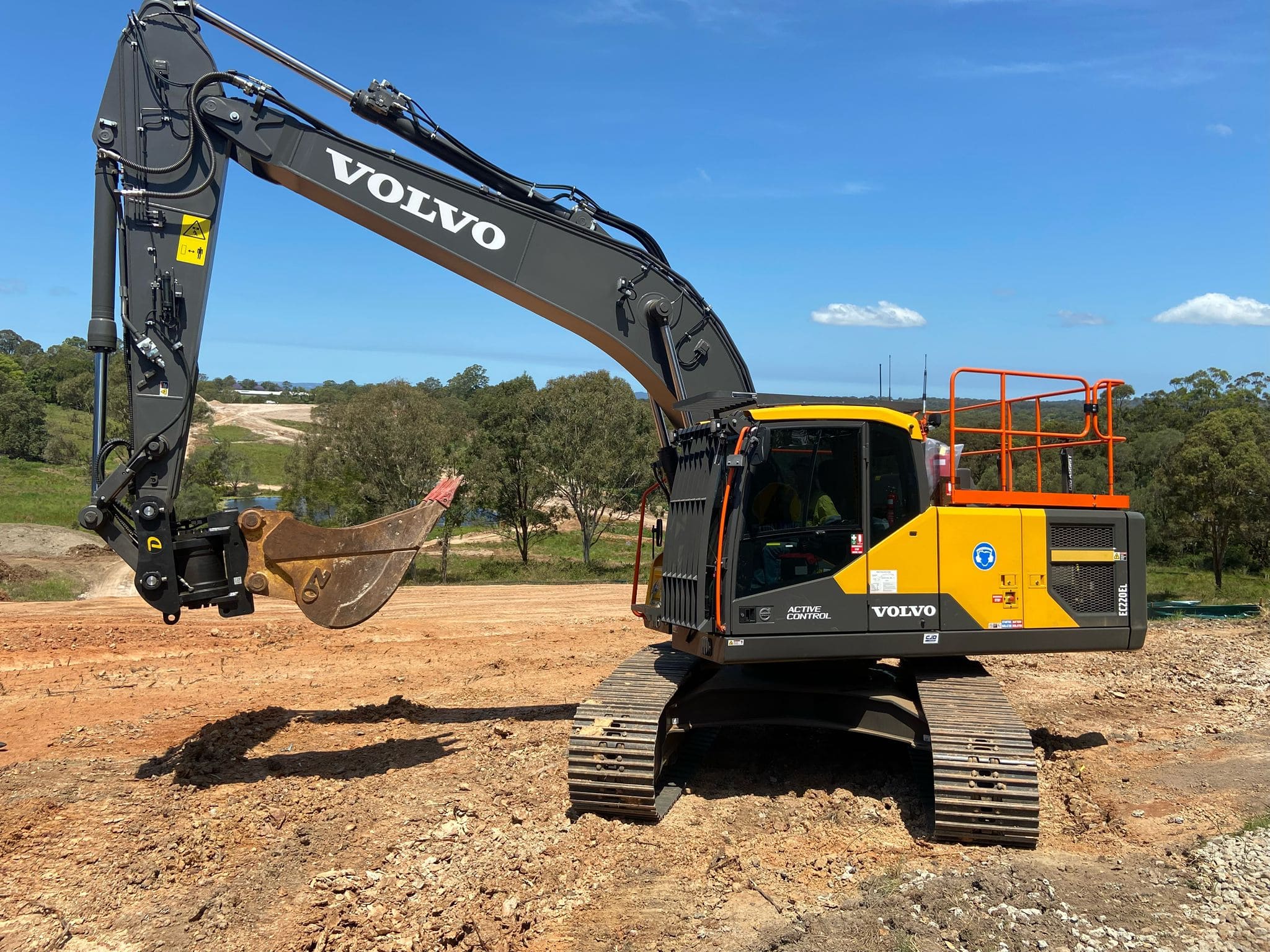 Earthmoving Equipment Hire: Choosing the Right Excavator | ACE Rental
